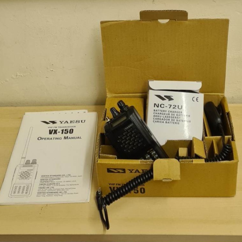 Pre-owned yaesu vx 150 vhf fm transceiver - Own4Less
